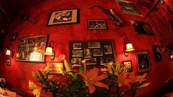 Where to Party in Wroclaw. Nightlife. The Best Clubs and Bars in Wroclaw